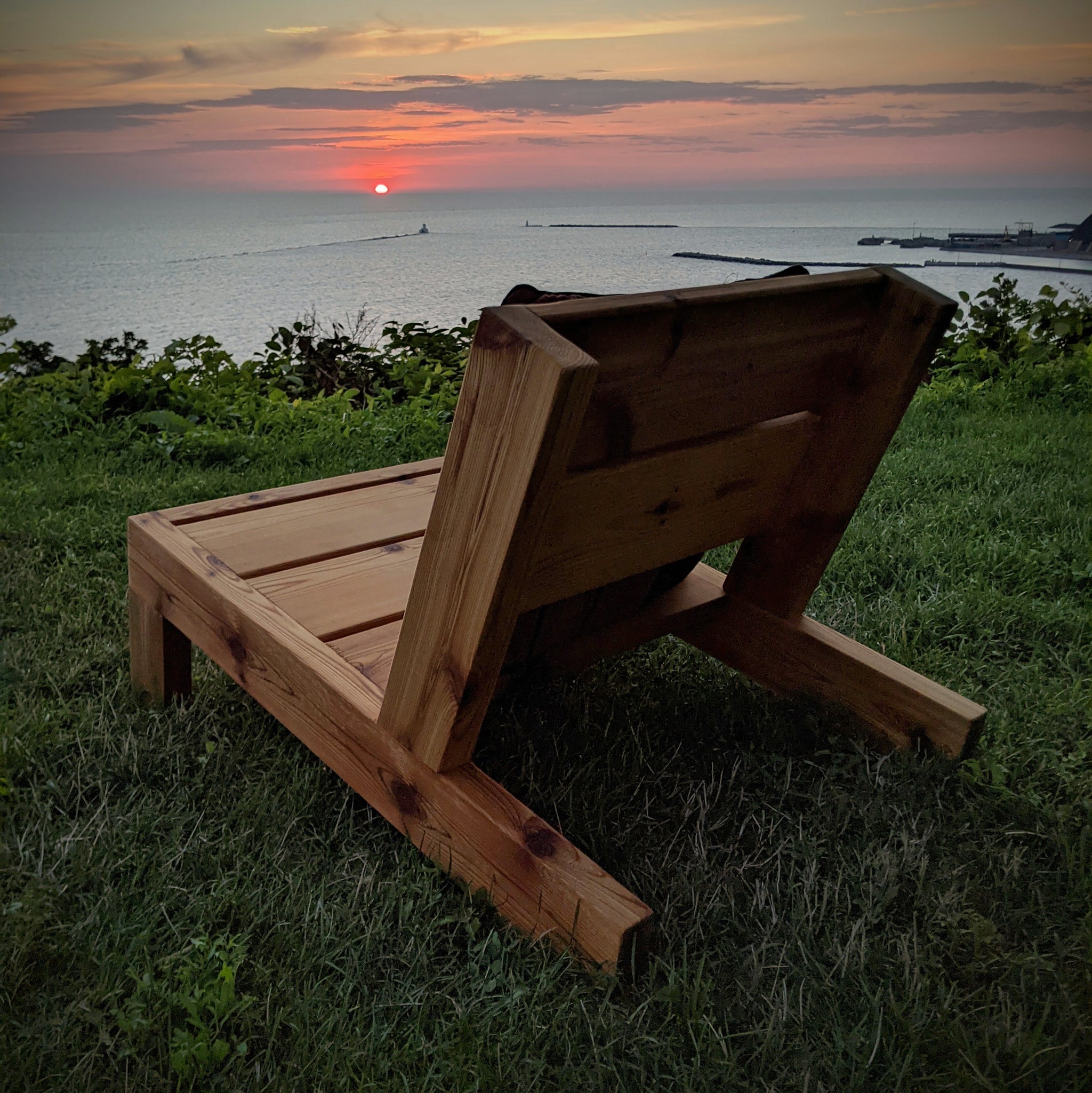 Goderich Sunset Beach Chair and Table Set – PaulTheMaker